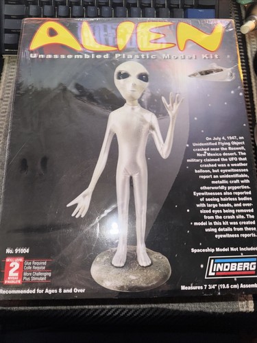 Alien Plastic Unassembled Model Kit #91004 by Lindberg Roswell NM UFO ...