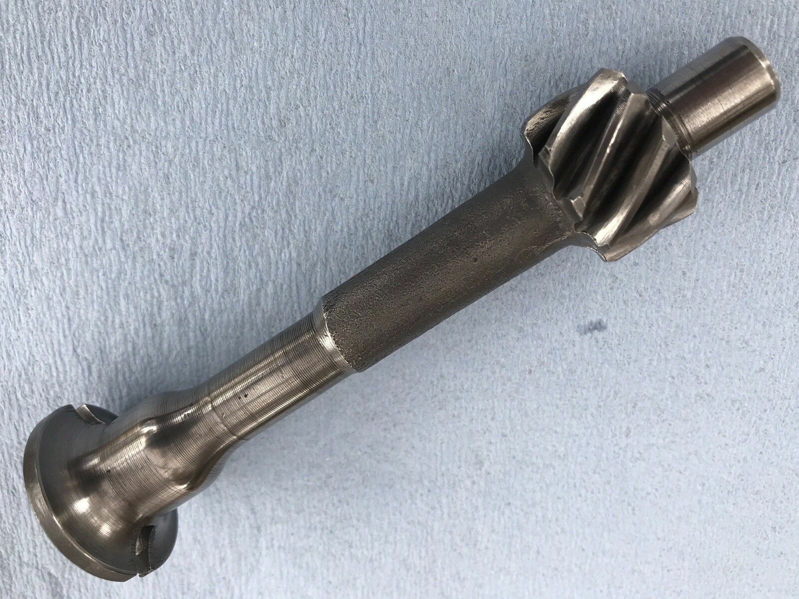 MGB 1800 Distributor Drive Gear Spindle 22G4499 | eBay