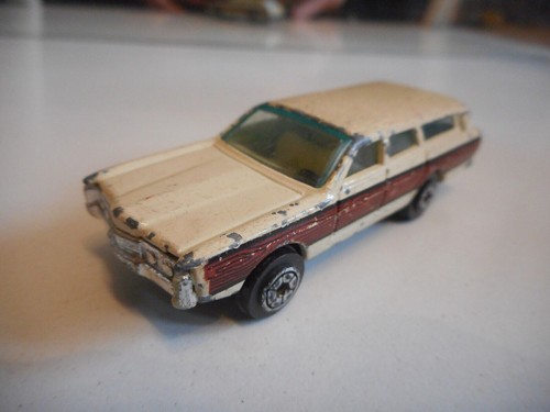 Voiture de gare Ford Edocar en blanc | eBay