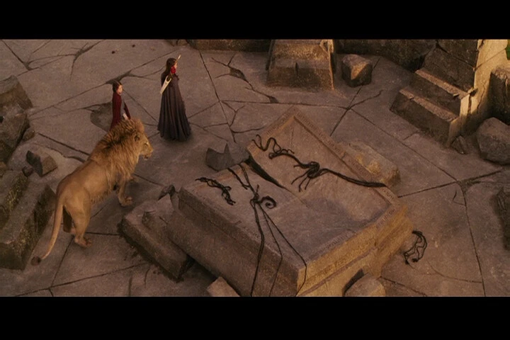 The Lion The Witch And The Wardrobe Stone Table
