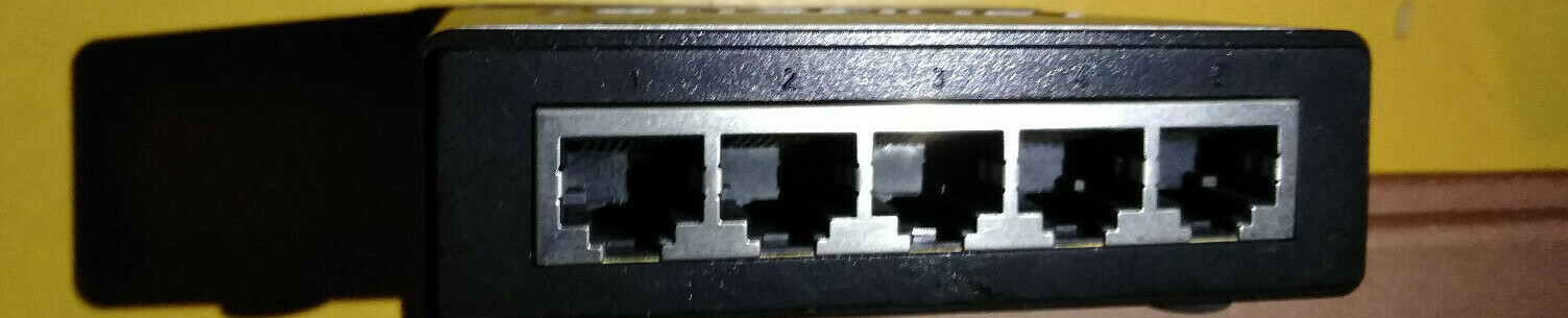 LINKSYS SD205 CISCO SYSTEMS 5-PORT 10/100 SWITCH With AC Adapter | eBay