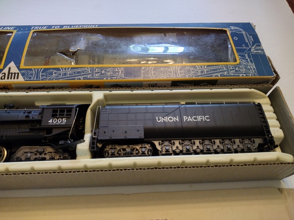 HO RIVAROSSI AHM 4-8-8-4 BIG BOY UP UNION PACIFIC #4005 | eBay
