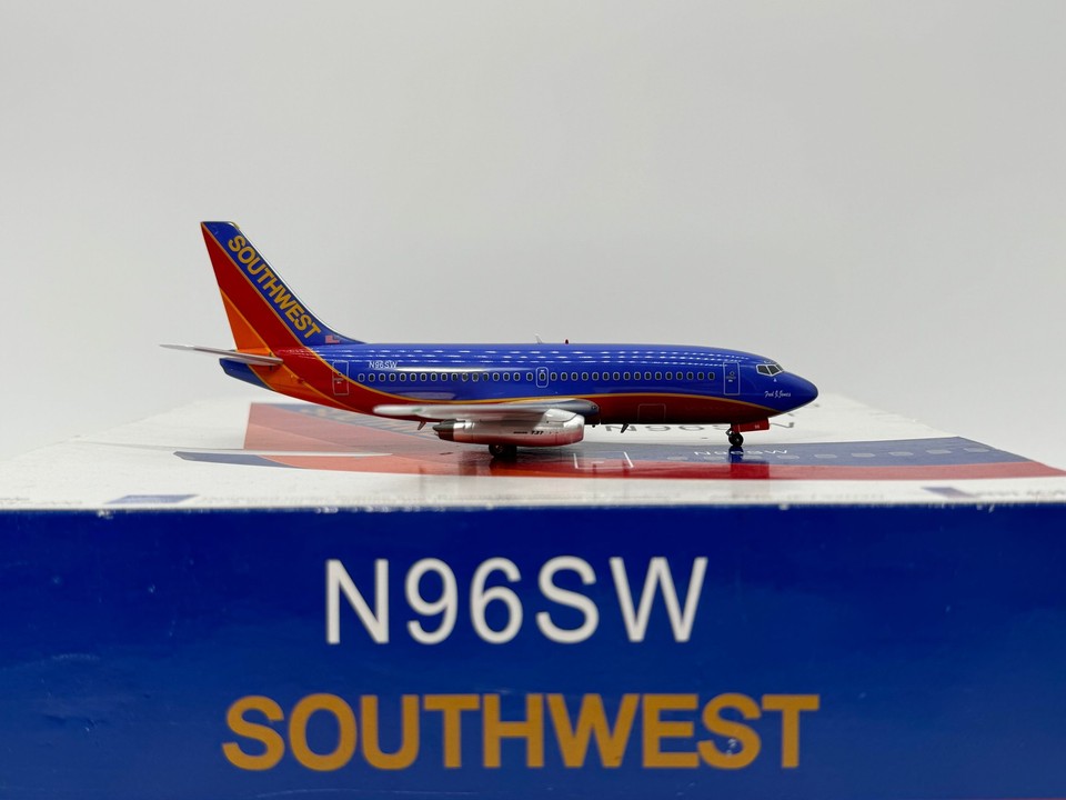Inflight200 Southwest Airlines Boeing 737-200 N96SW Canyon Blue ...