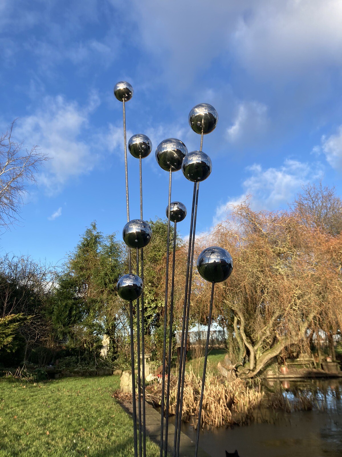 LARGE METAL GARDEN BALL SPRAY PLANT STAKE ORNAMENT DECORATION | eBay