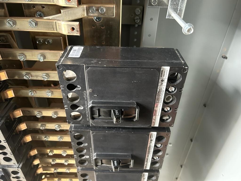 1 NEW SIEMENS QJ STRAP KIT 225AMP 3P 240V FOR S4 P4 PANELBOARDS READ ...