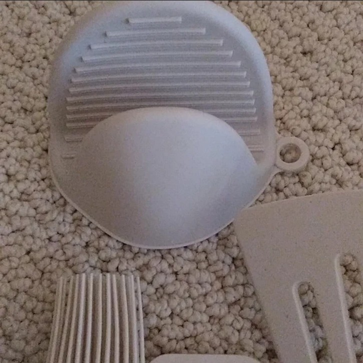 21 Piece Kitchen Utensil Set Cream and Copper Colors NWOT | eBay
