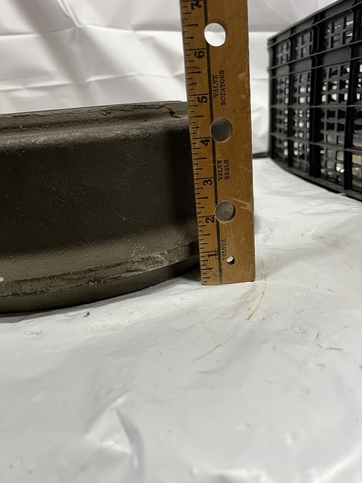 UD TRUCK REAR BRAKE DRUM 43206-0T210 NOS Made in Japan Nissan Diesel ...