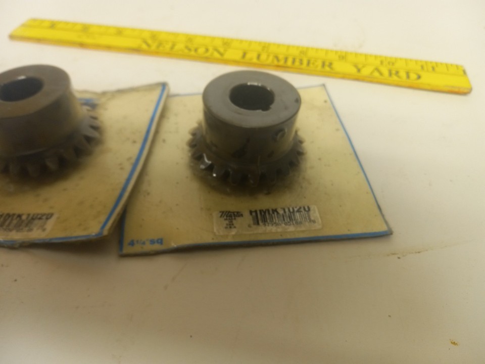 MARTIN 90 DEGREE MITER GEAR SET BOTH 3/4” BORE 10 PITCH 20 TEETH 3/16 ...