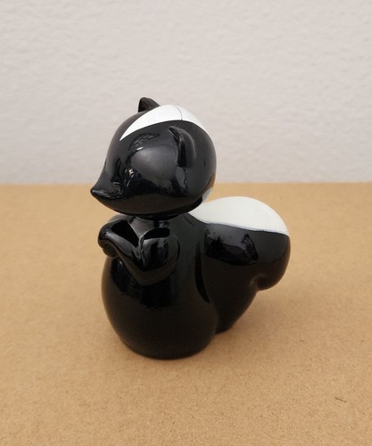 Avon 1978 Sweet Honesty Sniffy The Skunk Cologne Bottle Vintage (1/4 ...