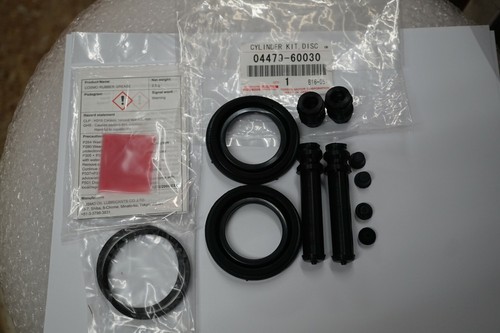 04479-60030 CYLINDER KIT DISC BRAKE REAR | eBay