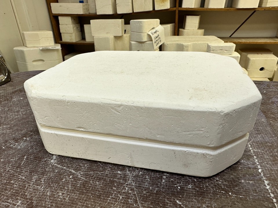 VINTAGE SCIOTO CERAMIC MOLD #S-1190 LIGHTED RUDOLPH SCENE CARD 7 1/2"T ...