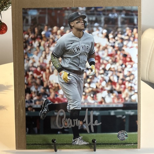 Aaron Judge Signed 8×10 Photo New York Yankees Action w/ Superstar ...