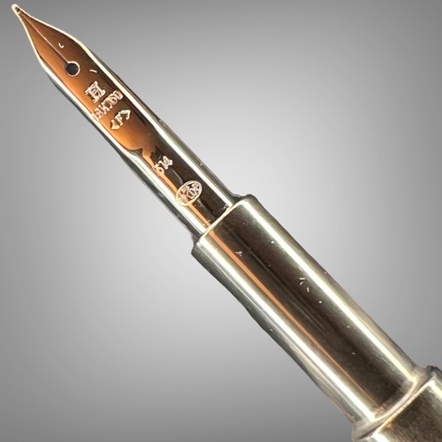 Hermes Mechanism For Nautilus Fountain Pen Fine Iridium Point 18-carat ...