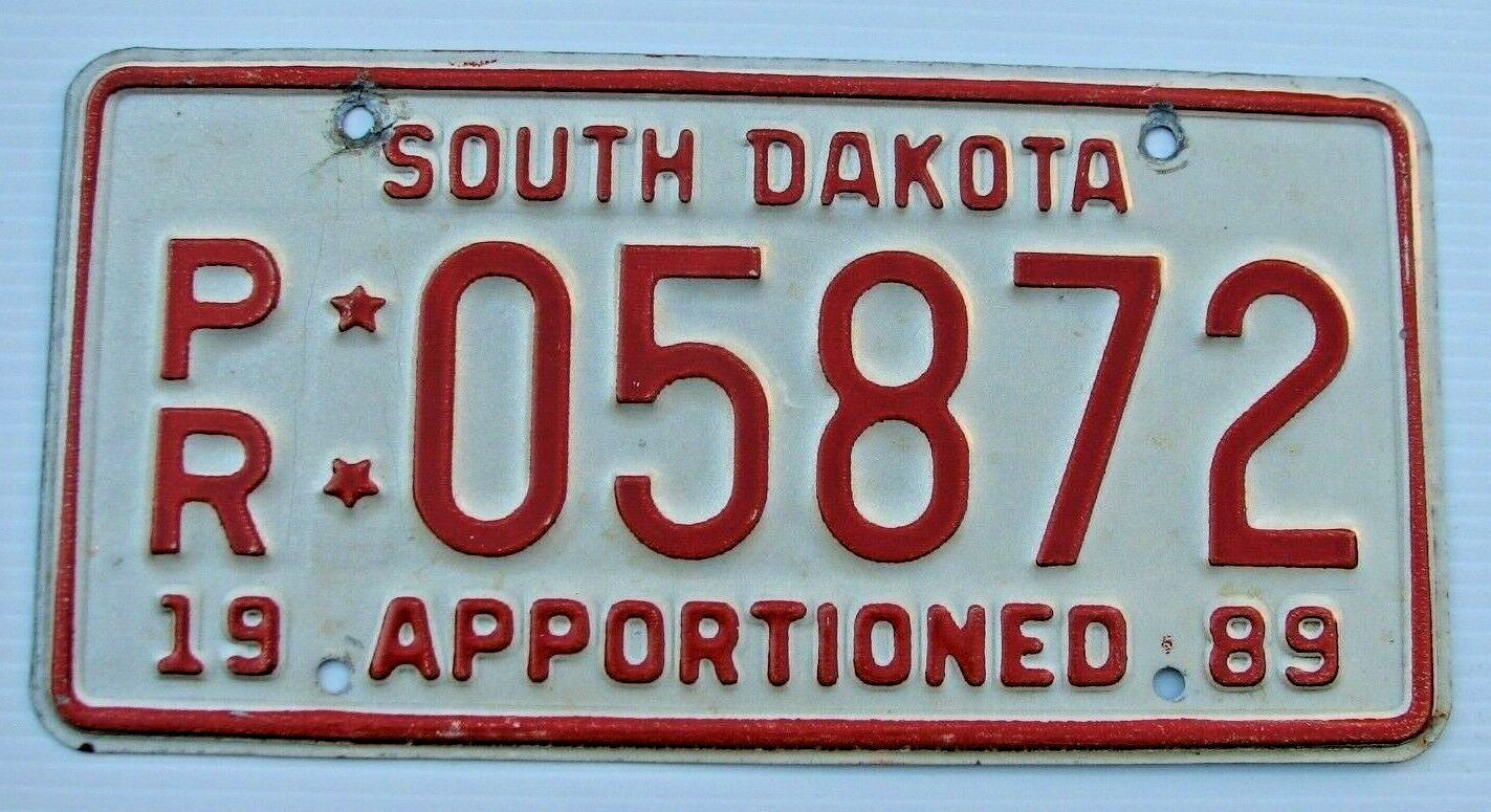 1989 SOUTH DAKOTA APPORTIONED PRO RATE LICENSE PLATE " PR 05872 " SD 89 ...