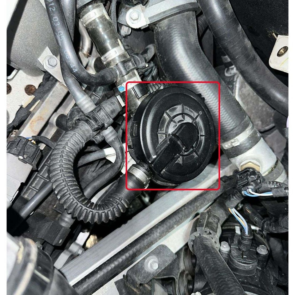 For McLaren MP4-12C PVC Valve Cover | eBay