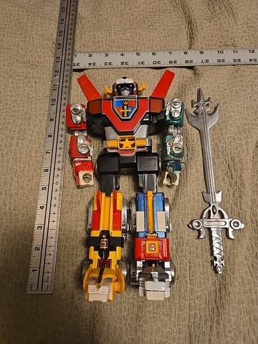 Voltron (Go Lion) Metal And ABS Plastic Fully Transforming Robot Figure ...