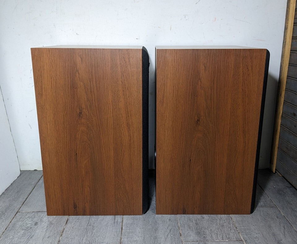 Pair of Vintage Infinity SM-82 Studio Monitor Bookshelf Speakers | eBay