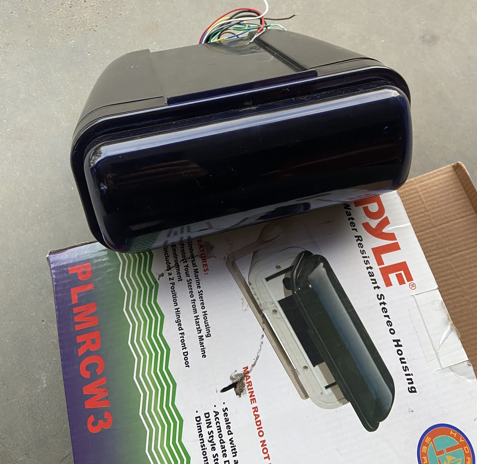 Pyle PLMRCB3 Waterproof Uni Boat Pontoon Marine Stereo Radio Housing ...