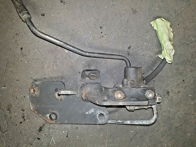 Paccar 1818852 Valve-shutoff Air Valve Solenoid Bracket 1830070 for ...