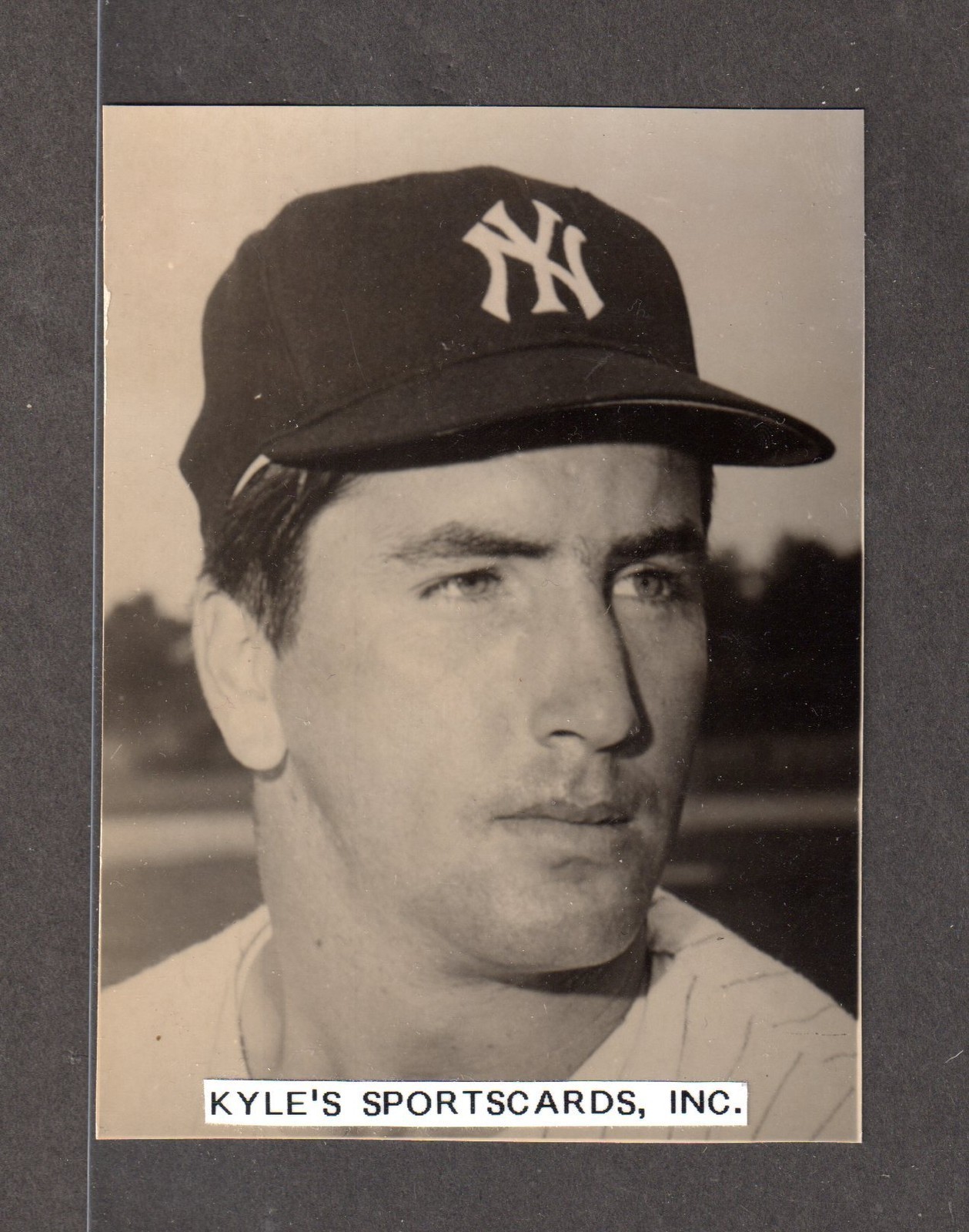 Rob Gardner NEW YORK YANKEES UNSIGNED 3-3/8 x 4-1/2 B&W ORIGINAL STAFF ...
