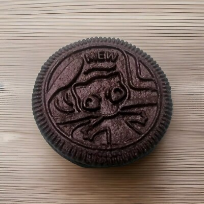 Pokémon Mew Oreo Cookie Limited Edition Collectible RARE | eBay