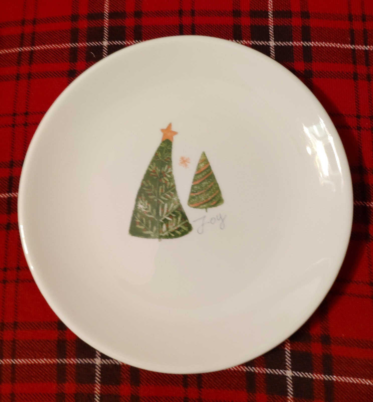 Pier 1 Christmas Holiday Appetizer/ Dessert Plates Assorted 6" Set of 4 ...