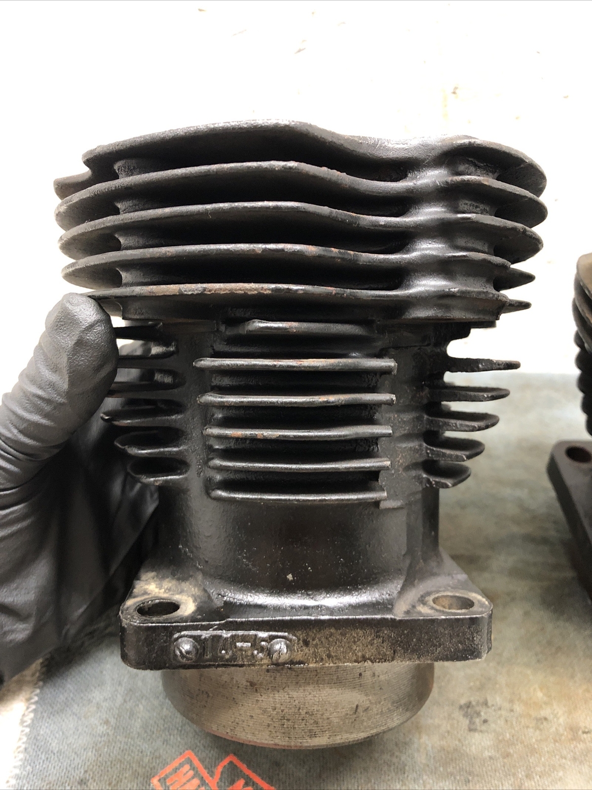 1946 Harley-Davidson Knucklehead Engine Cylinders EL Cylinder 61 ...