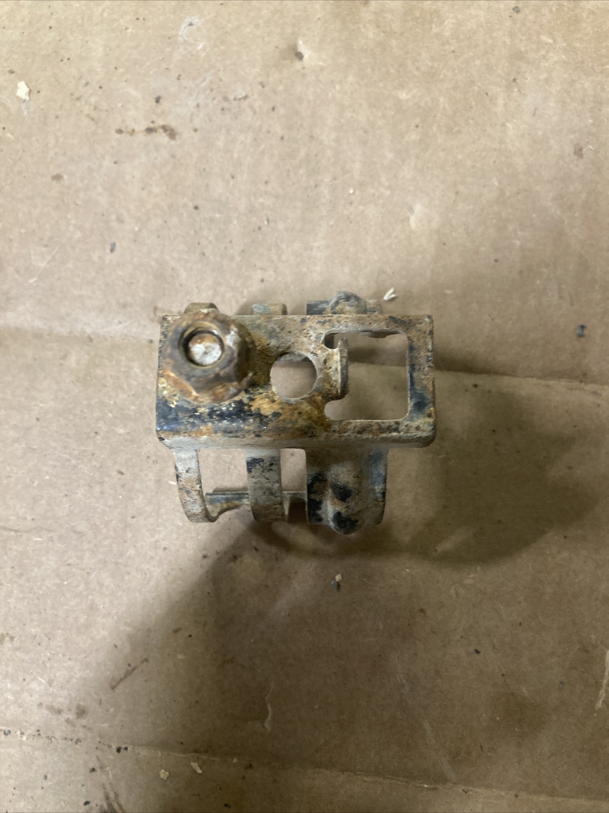 98 Ford Ranger 4.0 Fuel Filter Retainer Clip | eBay