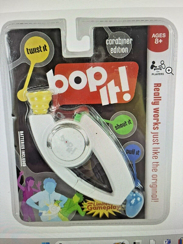 Hasbro Bop It Mini Carabiner Edition Hand Held Electronic Game #1851 ...