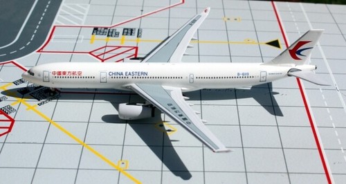 Aeroclassics ACB6119 China Eastern Airlines A330-300 B-6119 Diecast 1/ ...