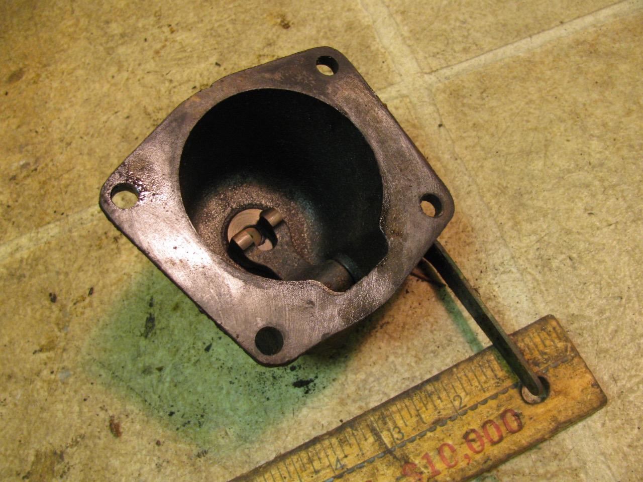 Wisconsin VE4 Engine Governor Cover And Arm TO325? | eBay