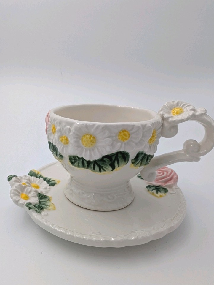 Corner Ruby Flower Tea Cup and Saucer Set Garden Collection, Rose and ...
