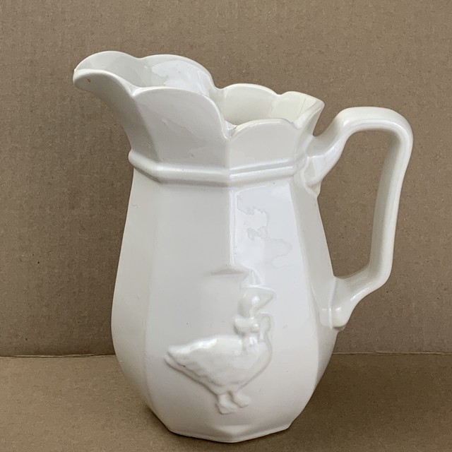 Vtg McCoy Ceramic White Pitcher Embossed Goose Duck 8" T x 4" D USA ...