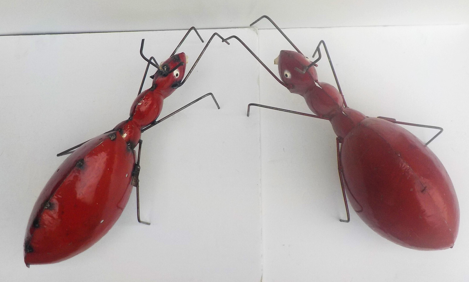 SET OF TWO (2) METAL ART RED ANT SCULPTURES 19" LONG ANIMAL FIGURE | eBay