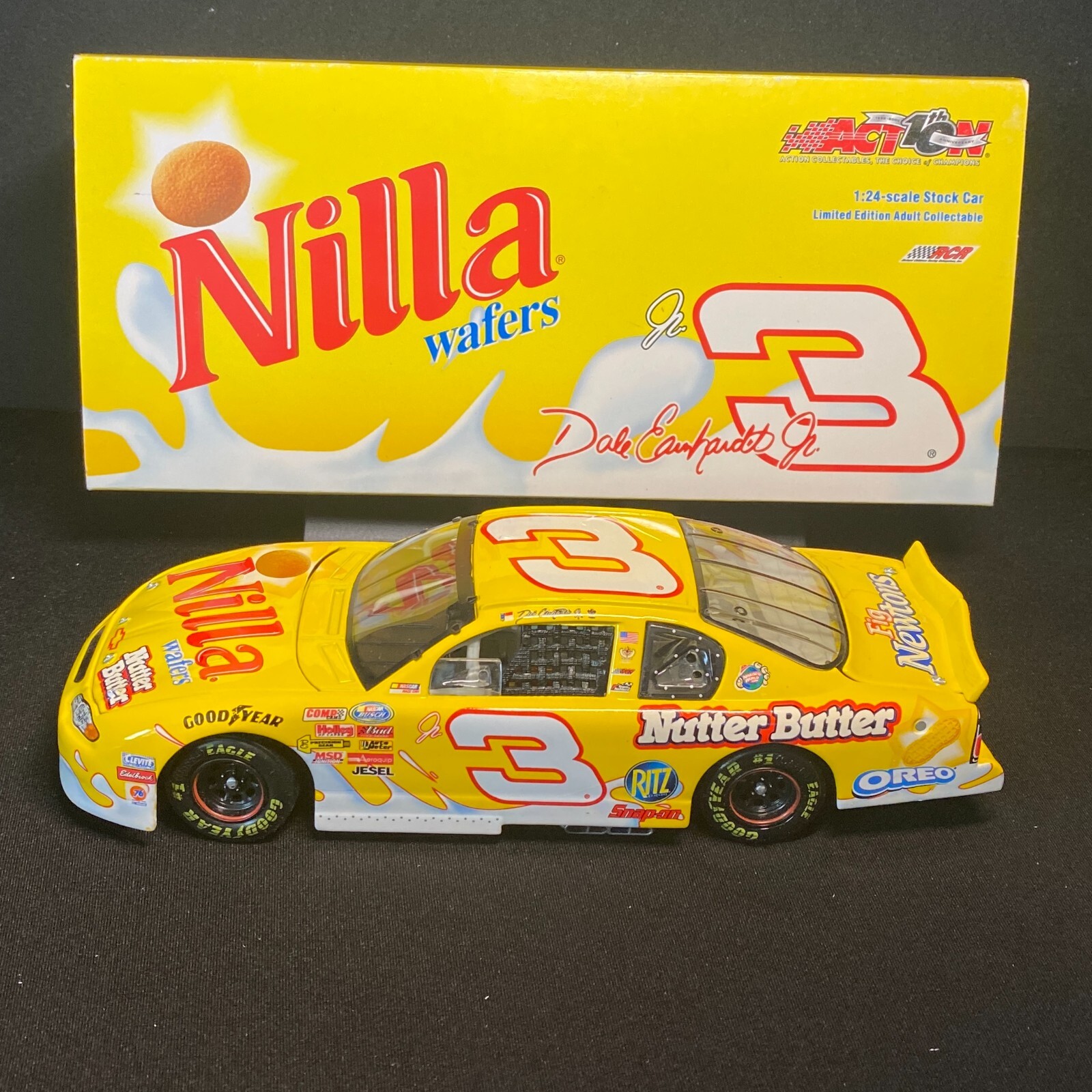 Dale Earnhardt Jr 2002 #3 Nilla Wafers / Nutter 1/24 NASCAR Cup Series ...