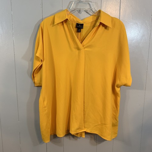 Worthington Mustard Yellow Short Sleeve Back Buttons Minimalist Basic ...