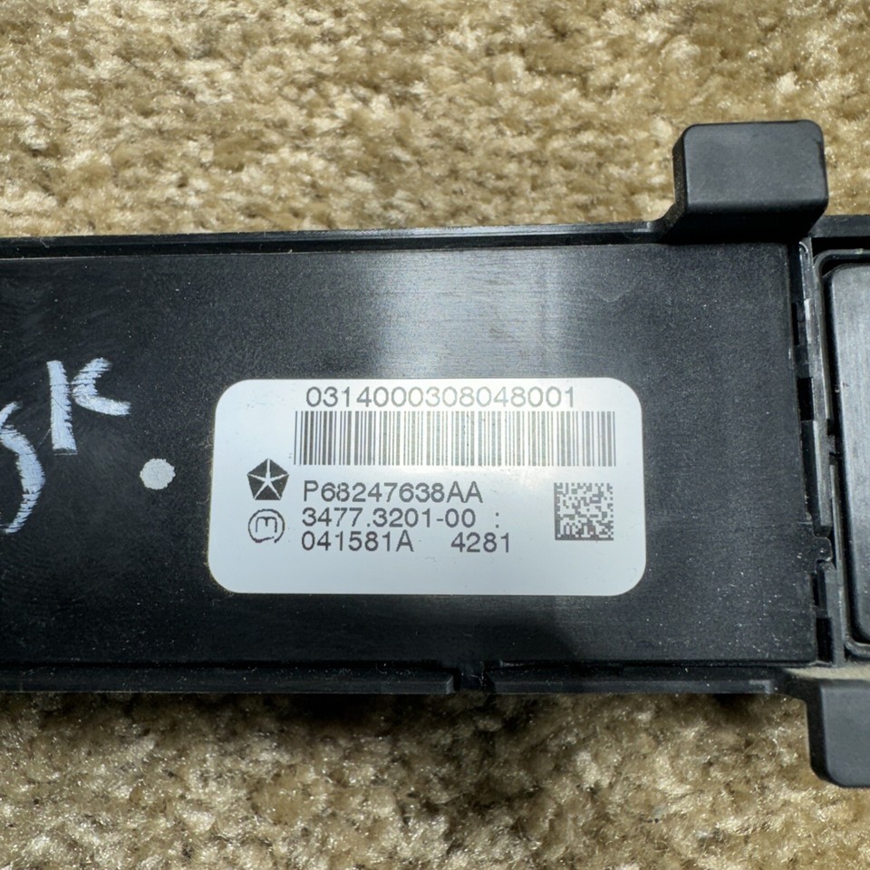 2013-2018 DODGE RAM 3500 ELECTRONIC TRAILER BRAKE TRACTION SWITCH PANEL ...