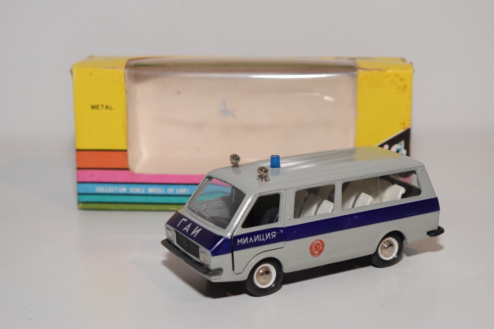 A90 1:43 RUSSIAN NOVOEXPORT CCCP USSR RAF 2203 RAF-2203 MILITARY POLICE ...