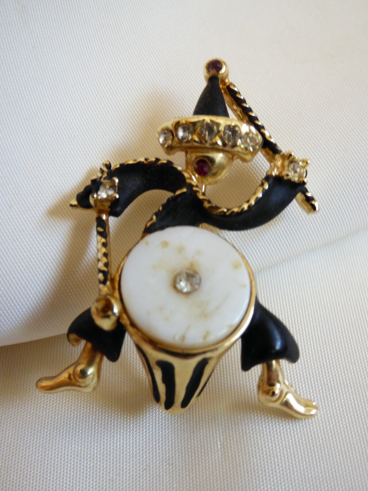 VTG 1950'S COLLECTIBLE FIGURAL BLACK ENAMEL MOTHER OF PEARL DRUMMER PIN ...