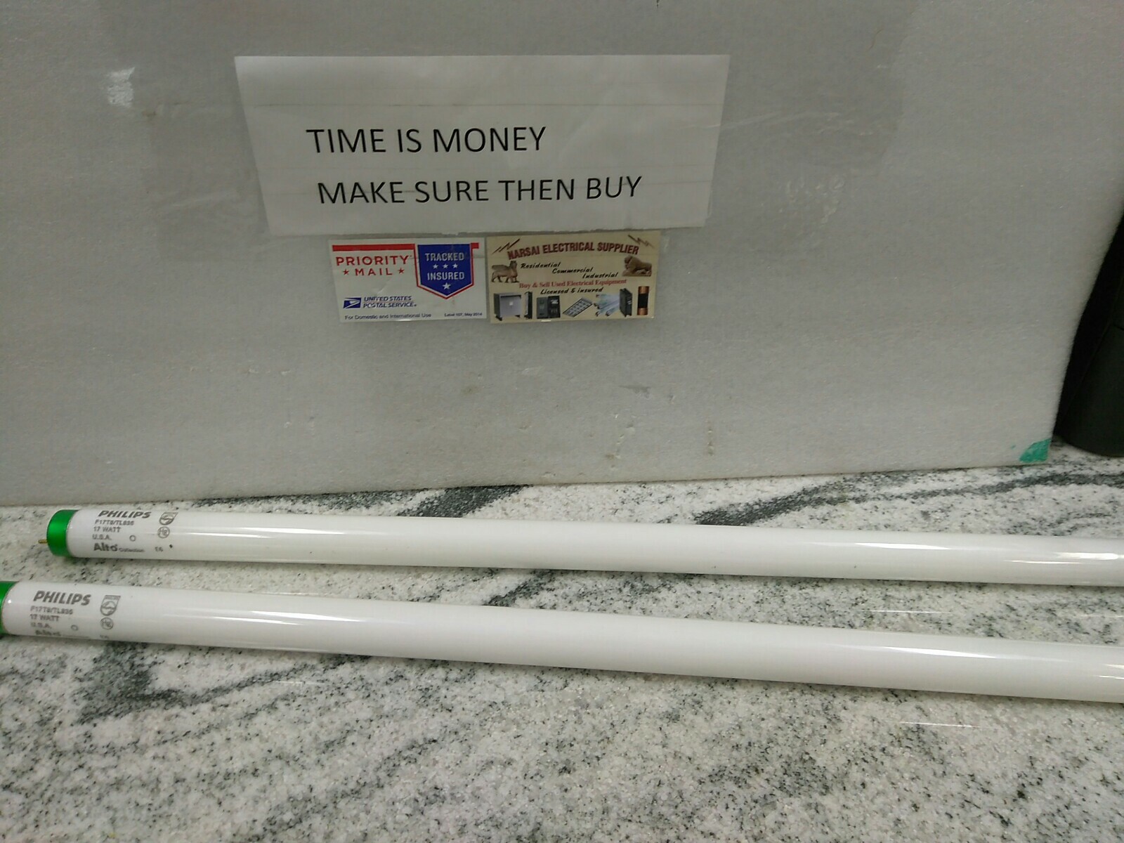 PACK OF 2} PHILIPS F17T8/TL835/ALTO Linear FLUOR Bulb,T8,24" L,17W ...