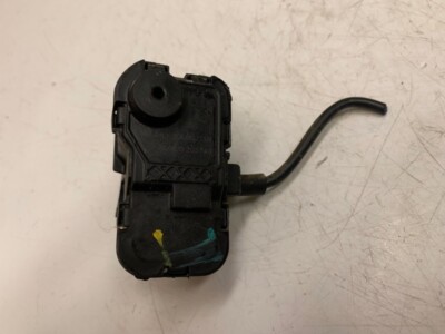 15 16 17 18 Volkswagen Passat Fuel Filler Door Lock Actuator OEM ...