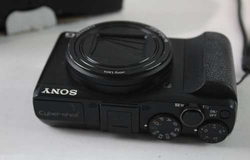 Sony Cyber-Shot DSC-HX50 20.4MP 30x Optical Zoom Wi-Fi Black Digital ...