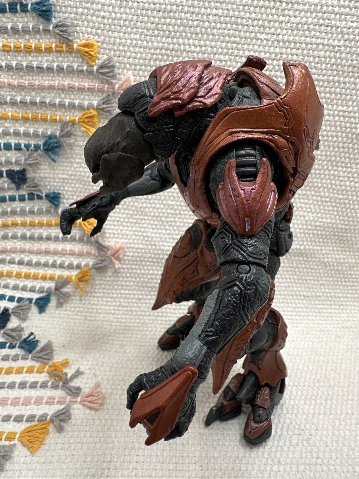 Halo 4 Series 1 Covenant Elite Zealot 2012 Action Figure No Helmet Or ...