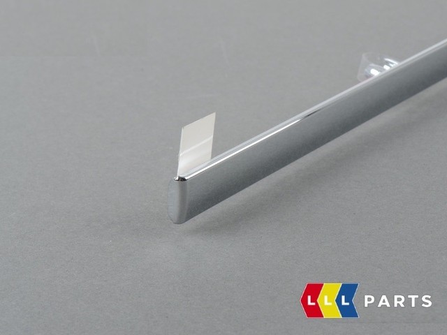 Mercedes-Benz S W221 Front Right Door Bottom Trim A2216904280 OEM for ...