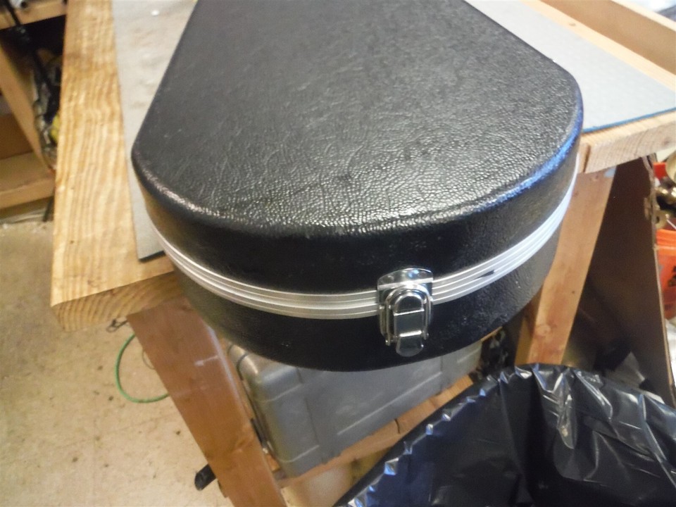 Rover RM - 75 Mandolin F- Style With Hard Case Beautiful Used Condition ...