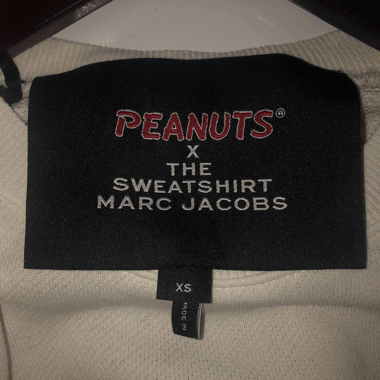 Peanuts x Marc Jacobs The Sweatshirt - Snoopy Allergi… - Gem