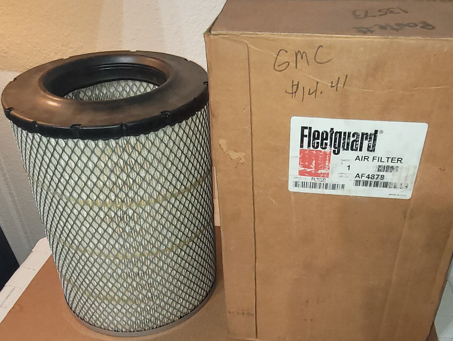 🔥2005-2018 Hino Fleetguard Air Filter OEM AF4878 Made in USA | eBay