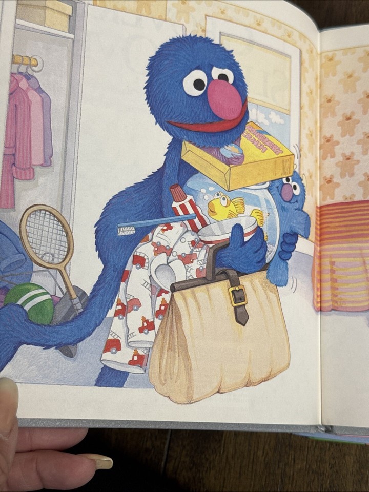 Vtg Set of 4 Sesame Street Growing-Up Golden books Big Bird Ernie Elmo ...