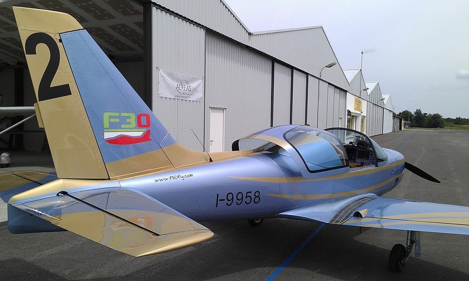 Golden Avio F30 RG Airplane Desk Wood Model Small New | eBay