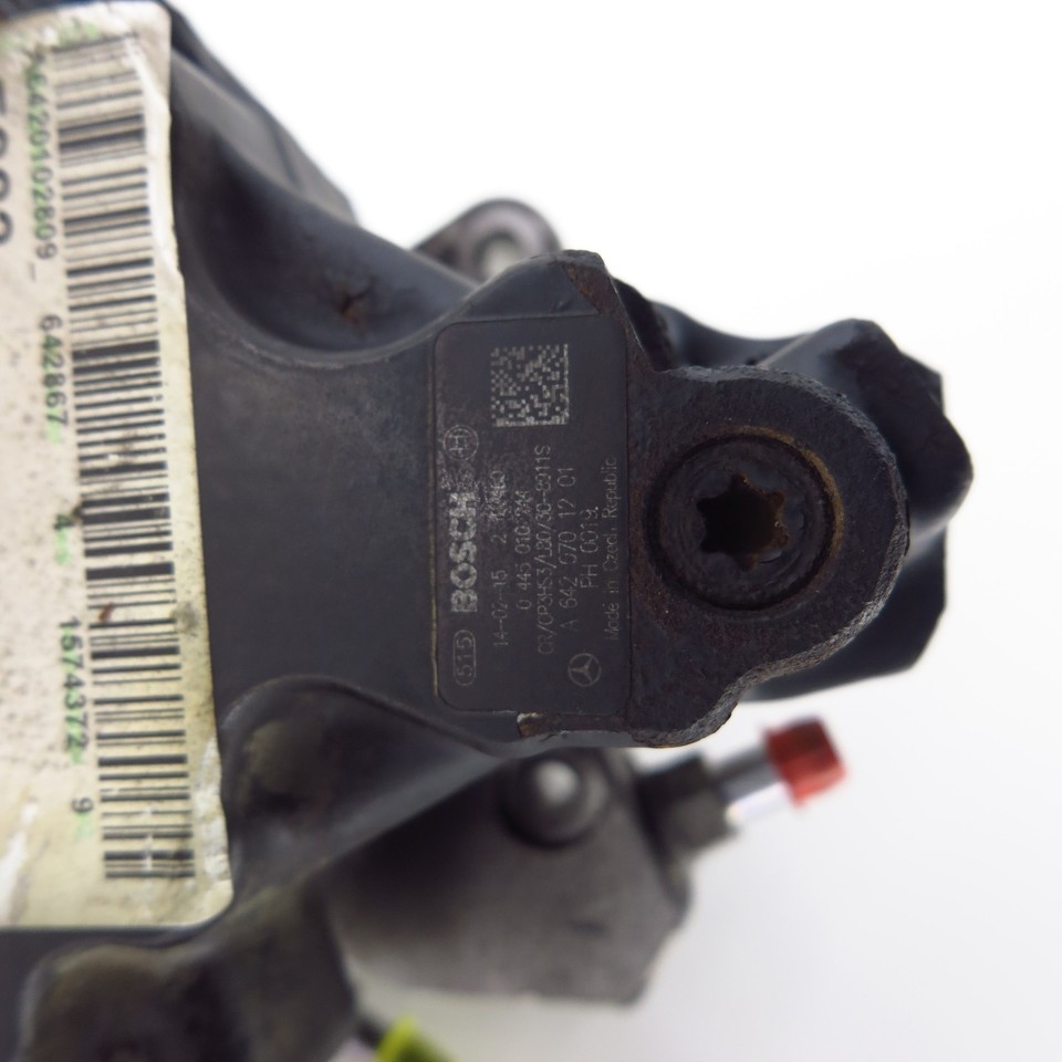 high pressure fuel pump fuel injection pump Mercedes S-Class W222 S 350 ...